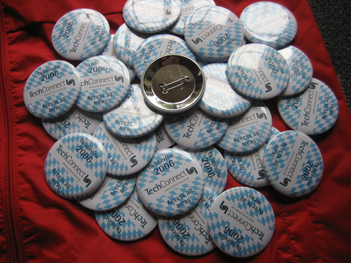 Ansteck-Button Aktion | Tausend Ideen